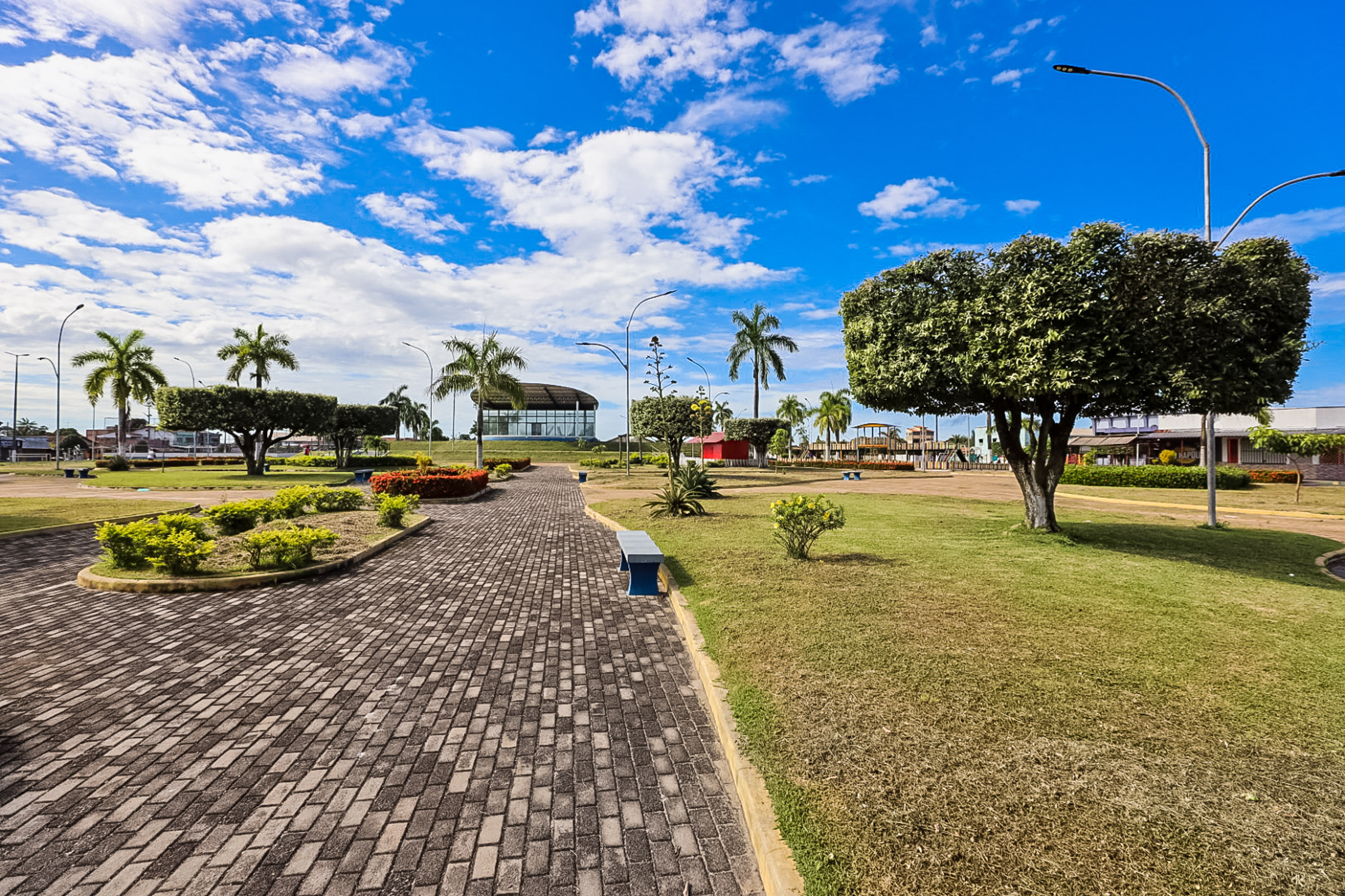 CIDADE DE BREU BRANCO E PERSONAGENS DO COMPLEXO ESPORTIVO | Agência Pará